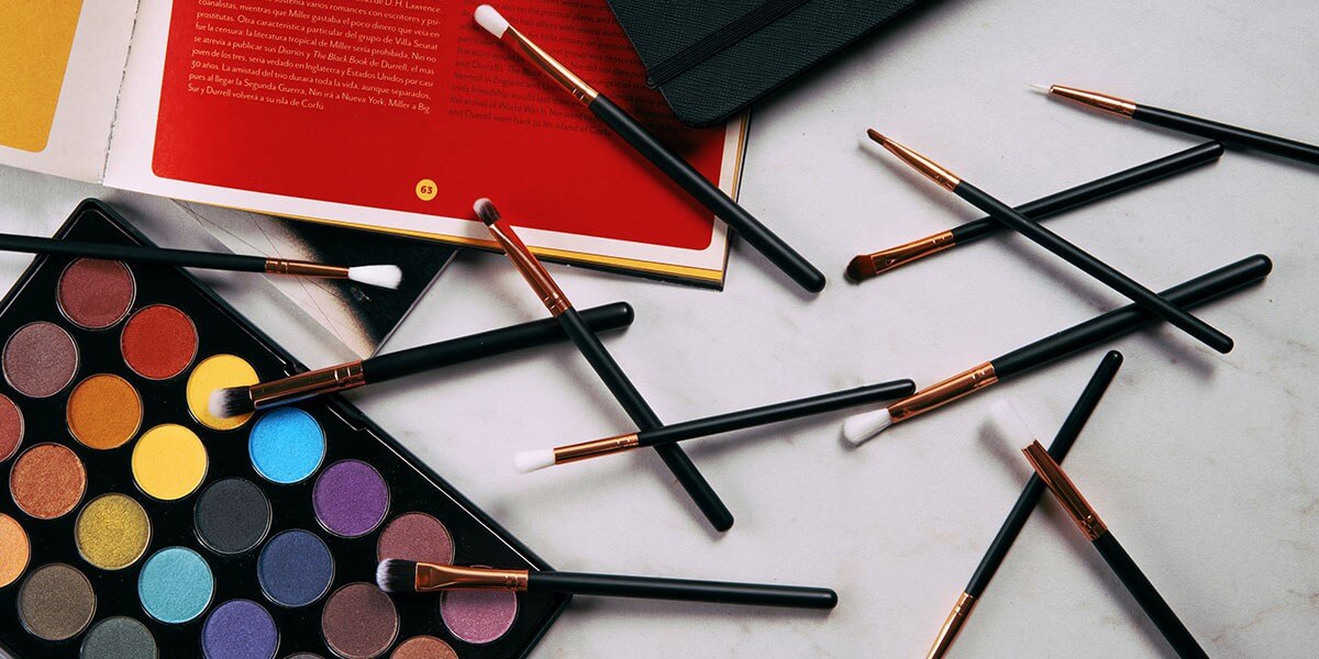 Eye Highlighter Guide: Contour & Highlight Eyes – Beauty Affairs AU